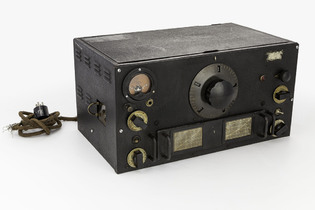 HRO receiver – HRO Senior model | The Małopolska Virtual Museums